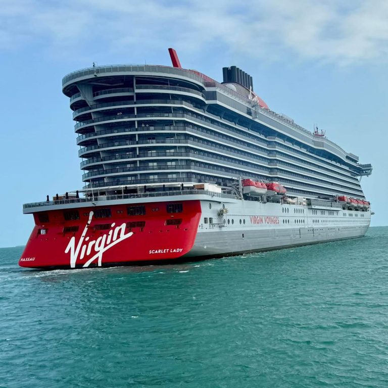 Scarlet Lady Makes Historic Inaugural Call to Belize – Belize Port ...